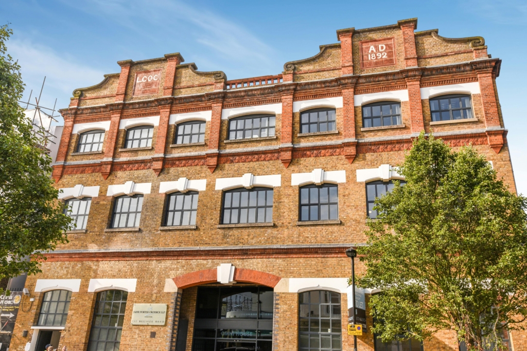 Securing the perfect new London home for Wates Residential - Hanover Green